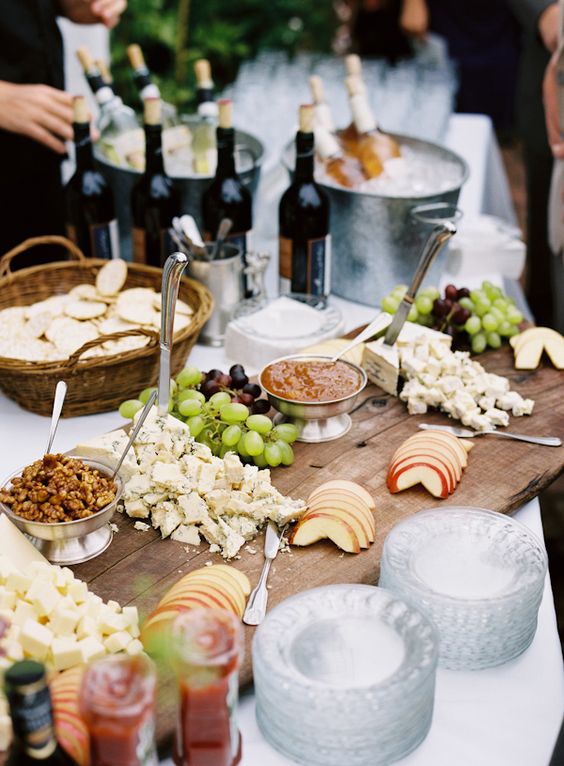 How To Accommodate Special Dietary Needs At Your Wedding