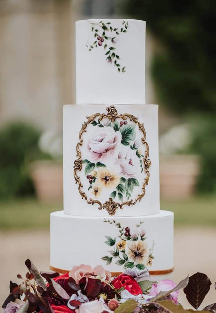 Hand-Painted Cakes Ideas And Inspirations For Your Event!